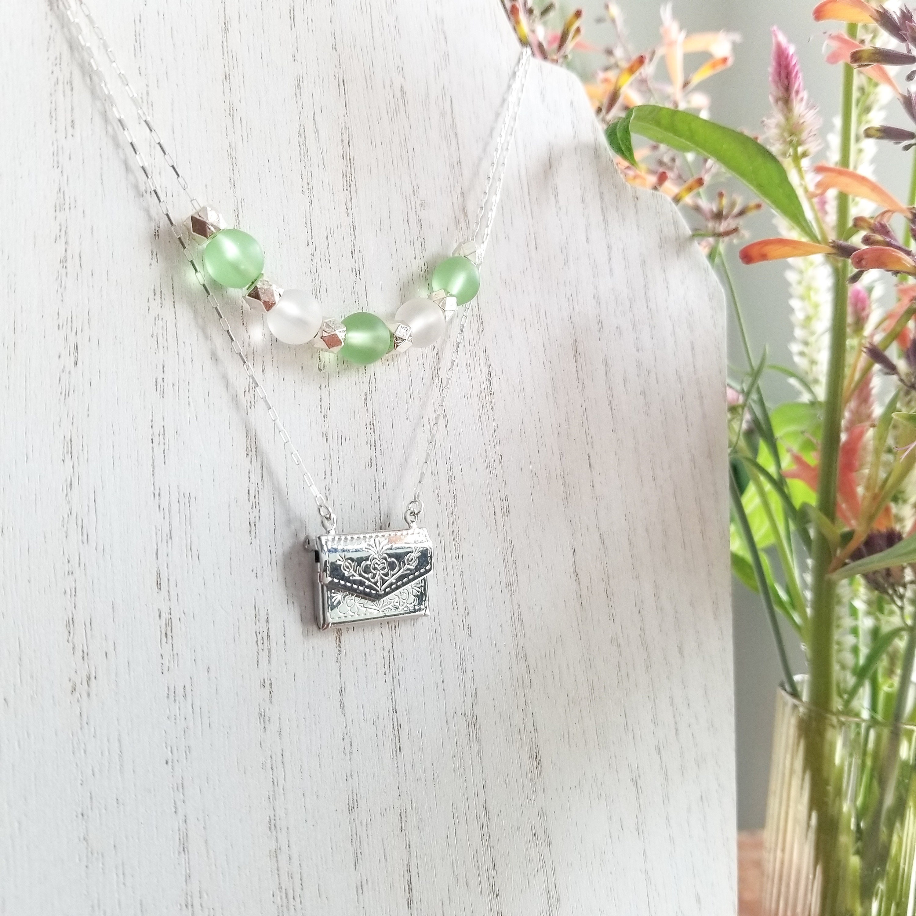 Flower Locket Pendant Necklace A Silver Purse Shaped Locket - Etsy