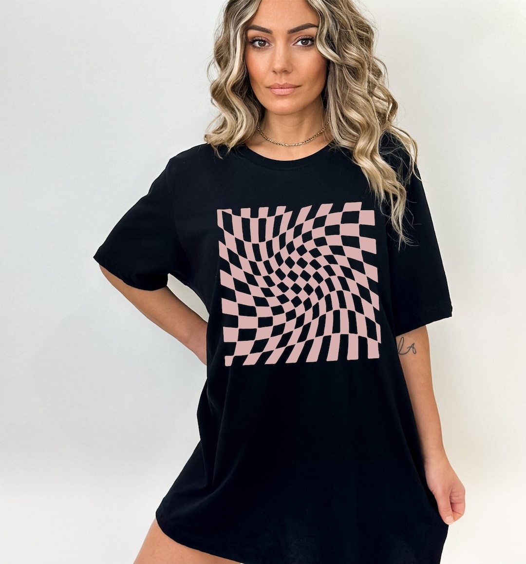 Checkerboard Shirt, Wavy Checkered Pattern, Optical Illusion Tee ...