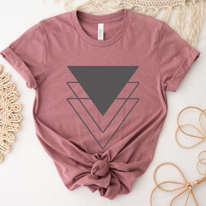 Triangle Abstract Shirt, Abstract Graphic Tee, Triangles Tshirt ...