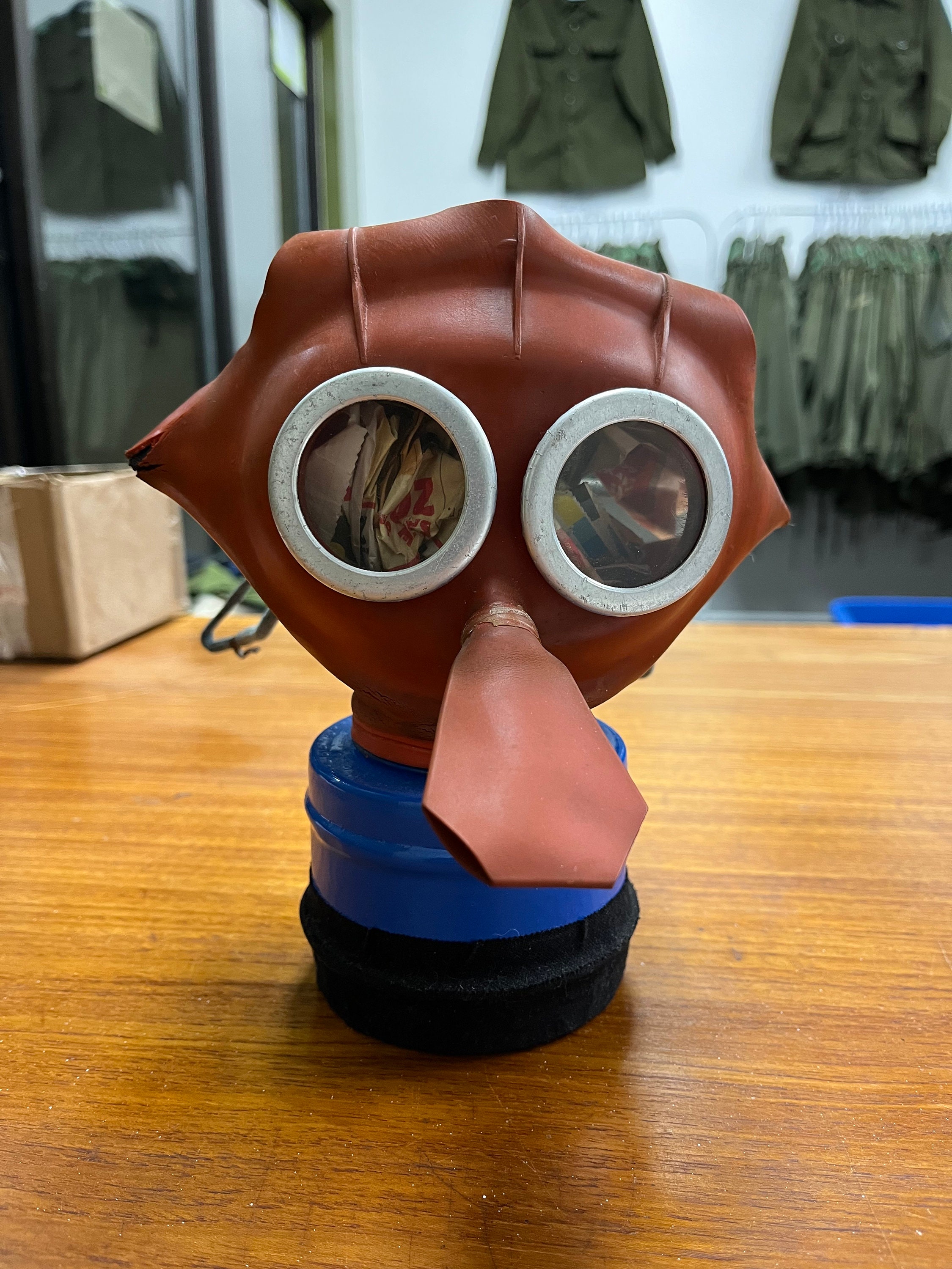 British WW2 1940 Mickey Mouse Childrens Gas Mask Collectable Rare - Etsy