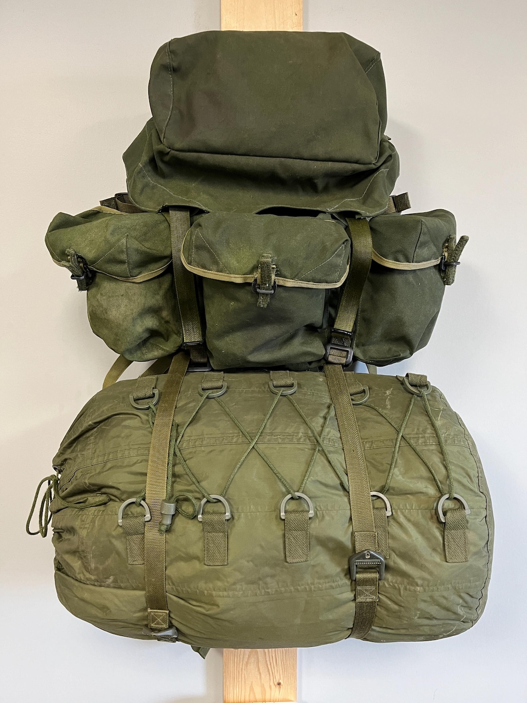 Canadian Army Rucksack Sleeping Bag 6 Piece Extreme Cold Weather Bundle ...