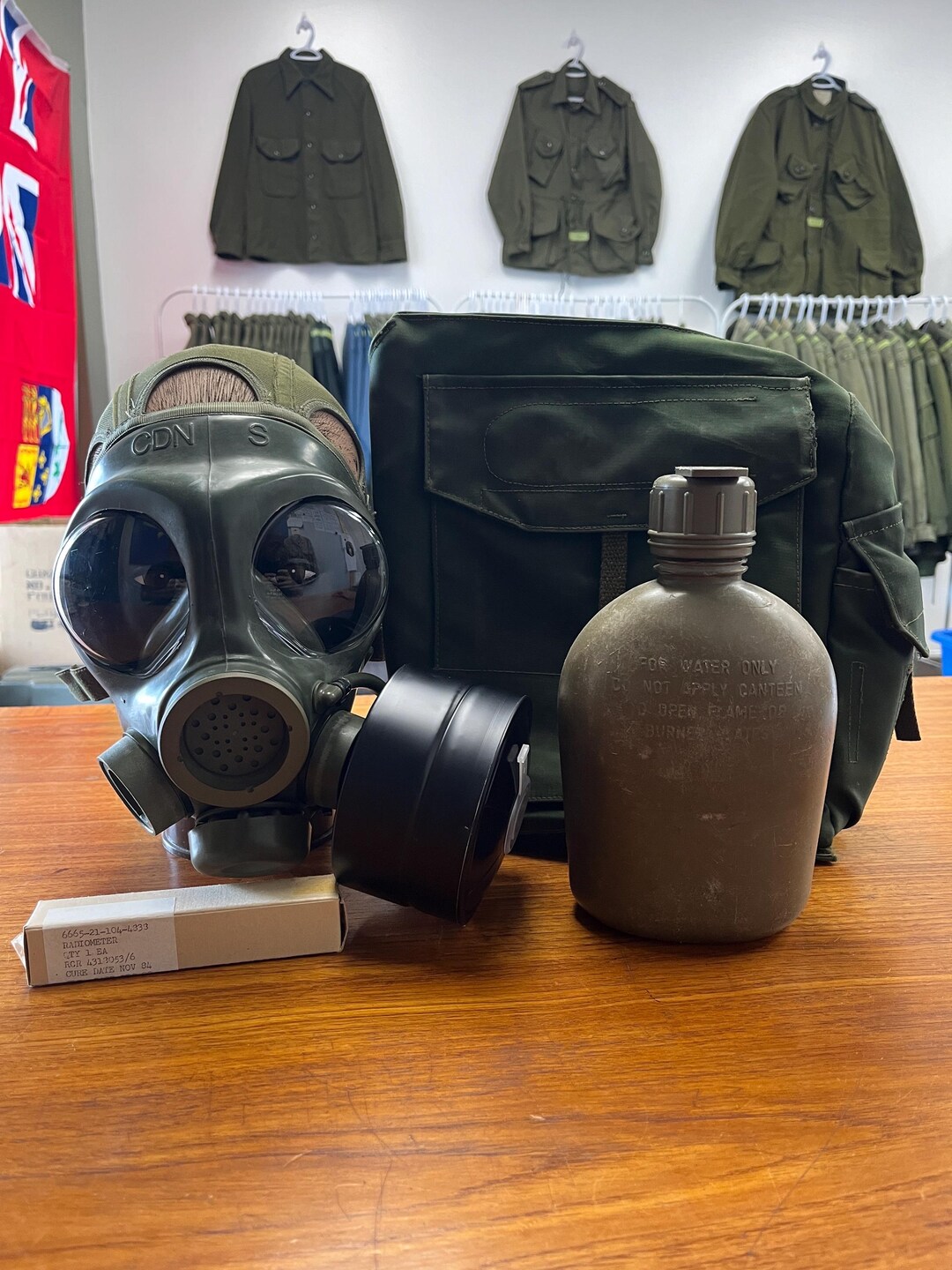Canadian P C4 Gas Mask Rare Model Police Variant Sealed Filter ...