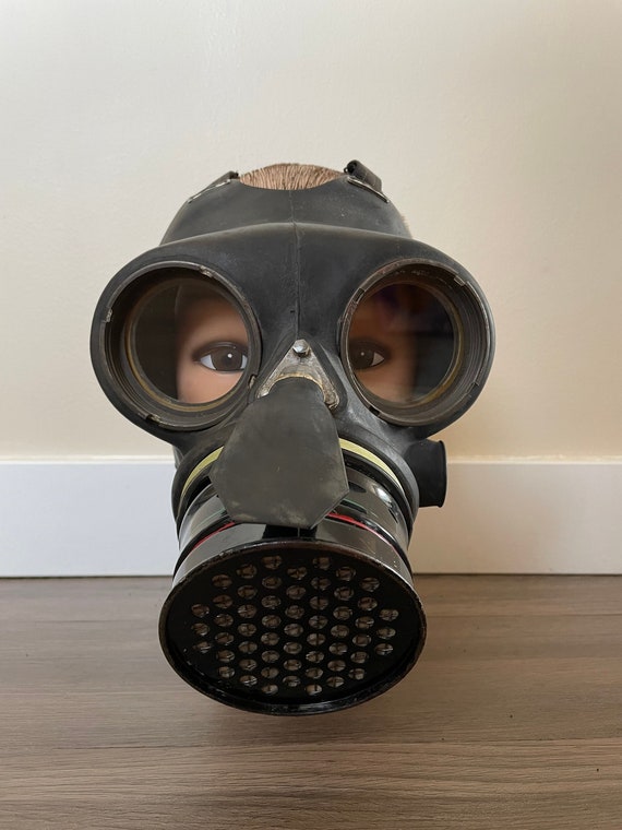 1939 WW2 British Civilian Duty Gas Mask - Etsy