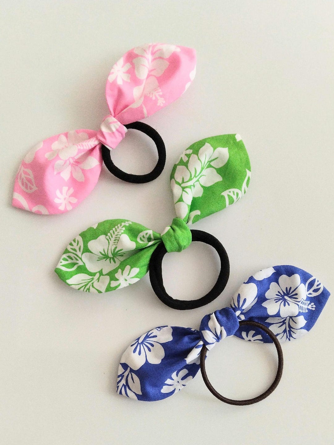 Hawaiian Print Bunny Ears Hair Ties, Handmade Hair Accessories, Elastic ...