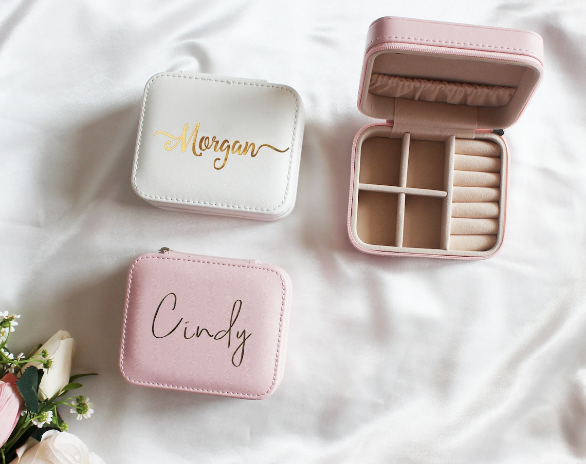 Personalized Jewelry Box Travel Jewelry case Bridesmaid | Etsy Personalized Jewelry Box Travel Jewelry case Bridesmaid | Etsy