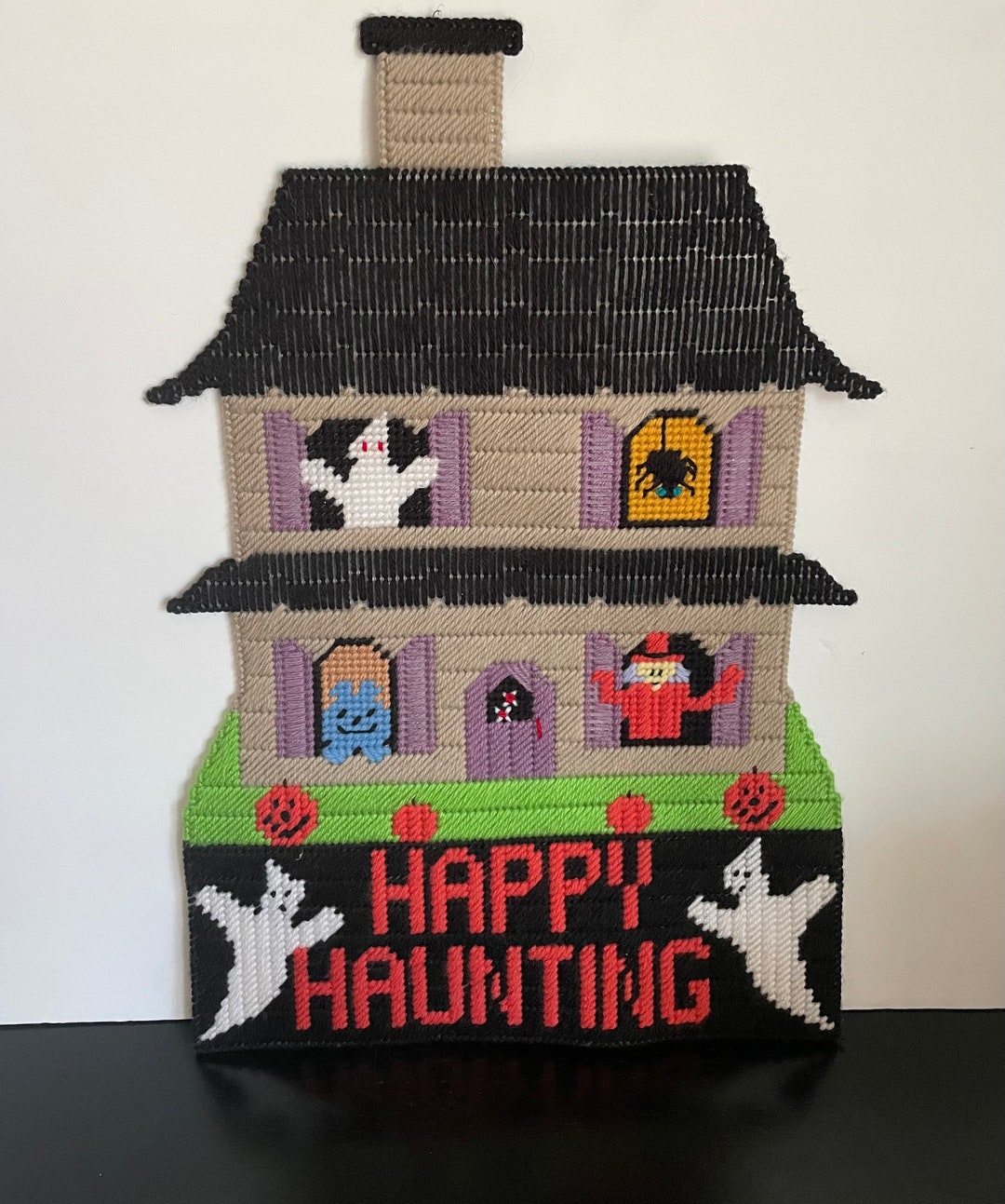 Plastic Canvas Halloween Haunted House Decoration, Happy Haunting House ...