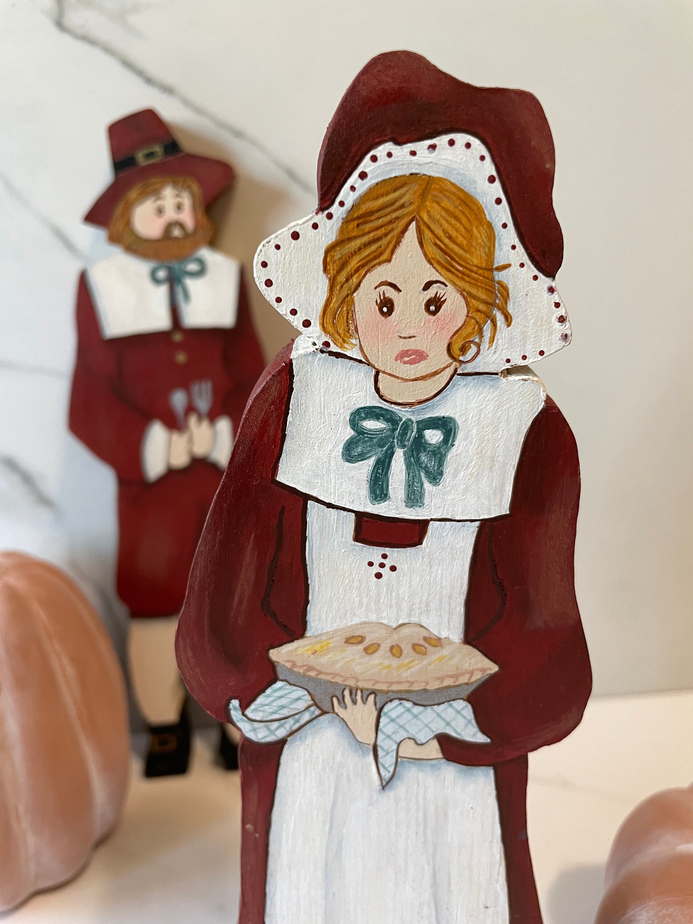 Vintage Thanksgiving Pilgrims Couple, Wood Pilgrims Fall Table Decor ...
