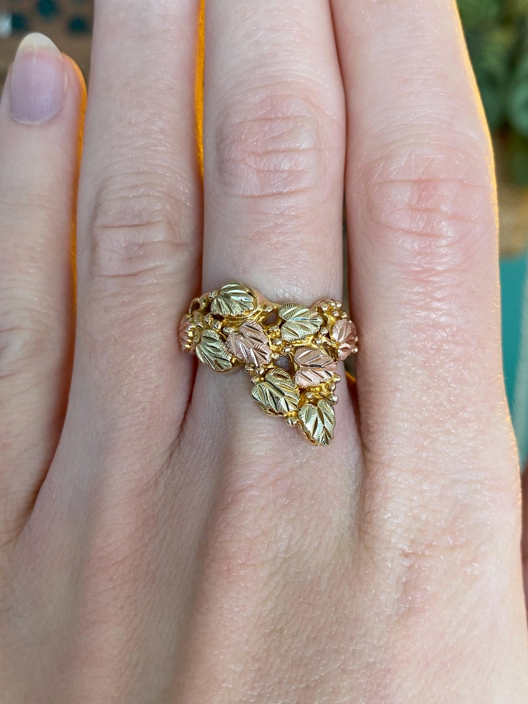 Vintage Solid 10k Black Hills Gold Grape Leaves Ring - Size 6.25 - Etsy