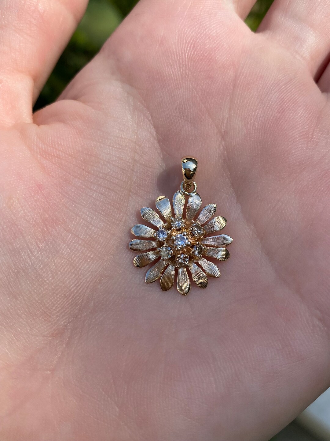 Vintage Solid 14k Yellow Gold Diamond Daisy Flower Charm - Fine Estate ...