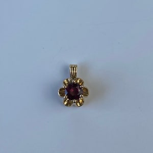Vintage Solid 14k Yellow Gold Pink Spinel Flower Charm - Fine Estate ...