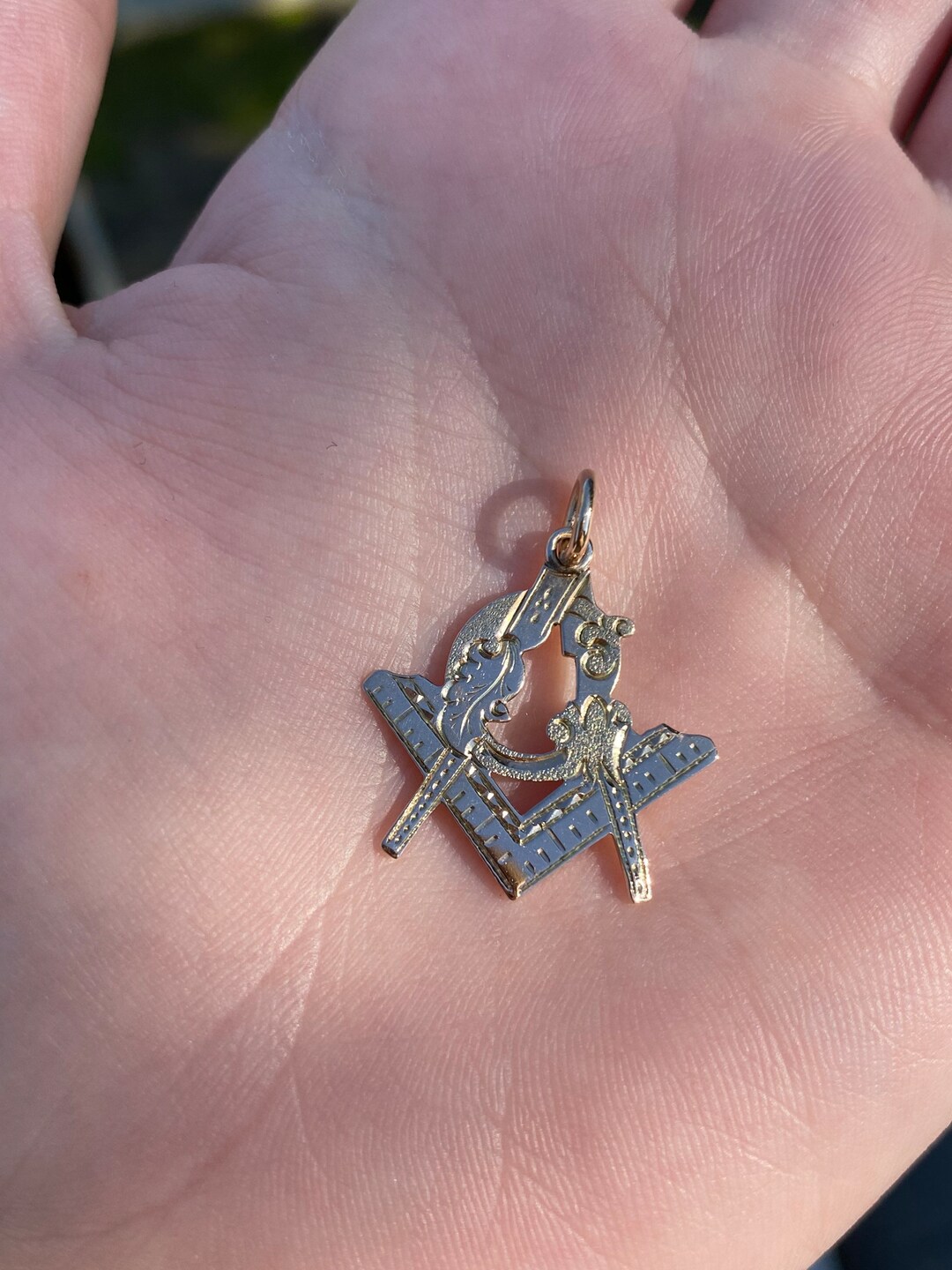 Vintage Solid 12k Yellow Gold Freemason Symbol Charm Fine Estate ...