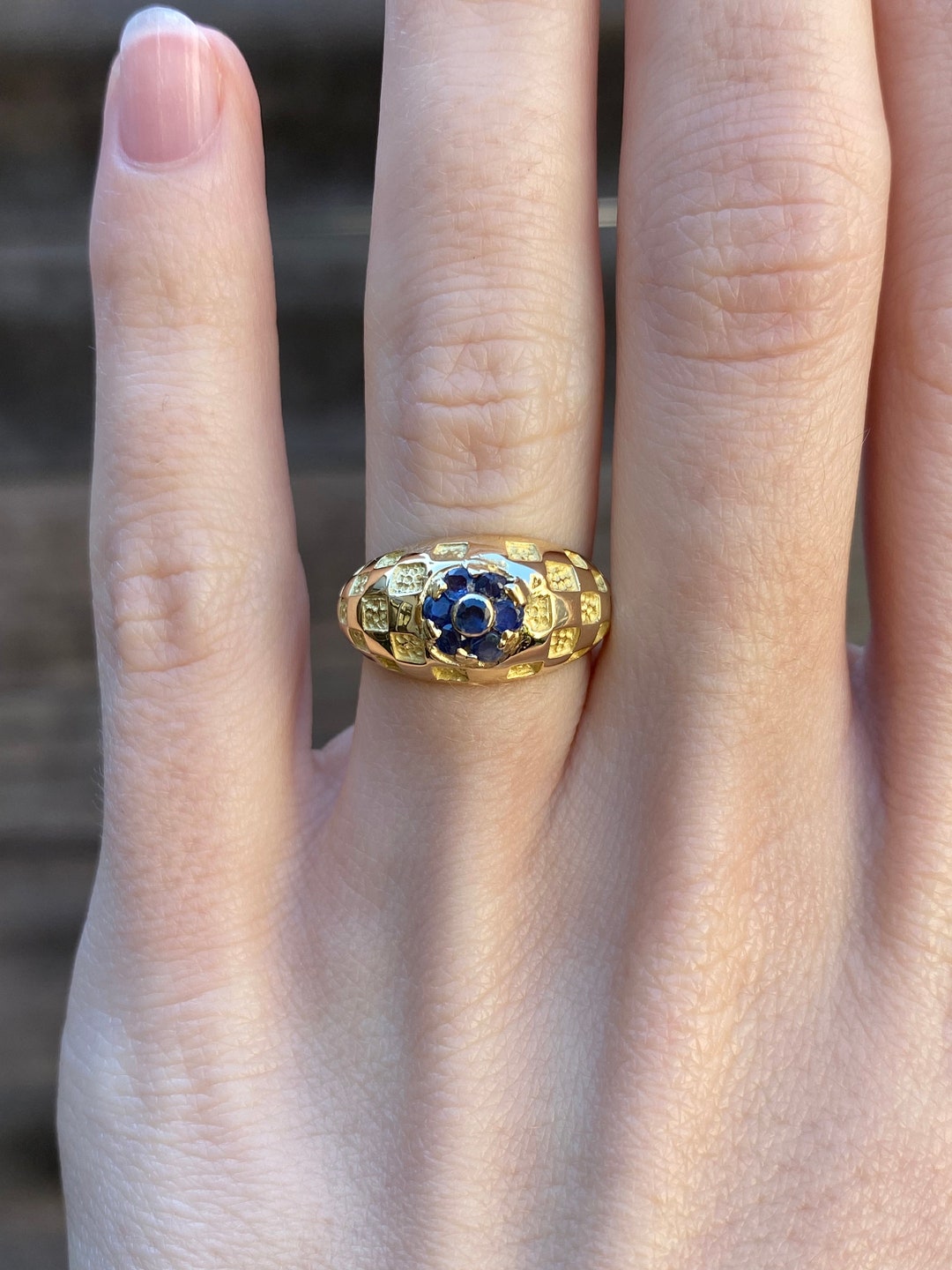 Vintage Solid 18k Yellow Gold Blue Spinel Flower Checkered Ring Band ...