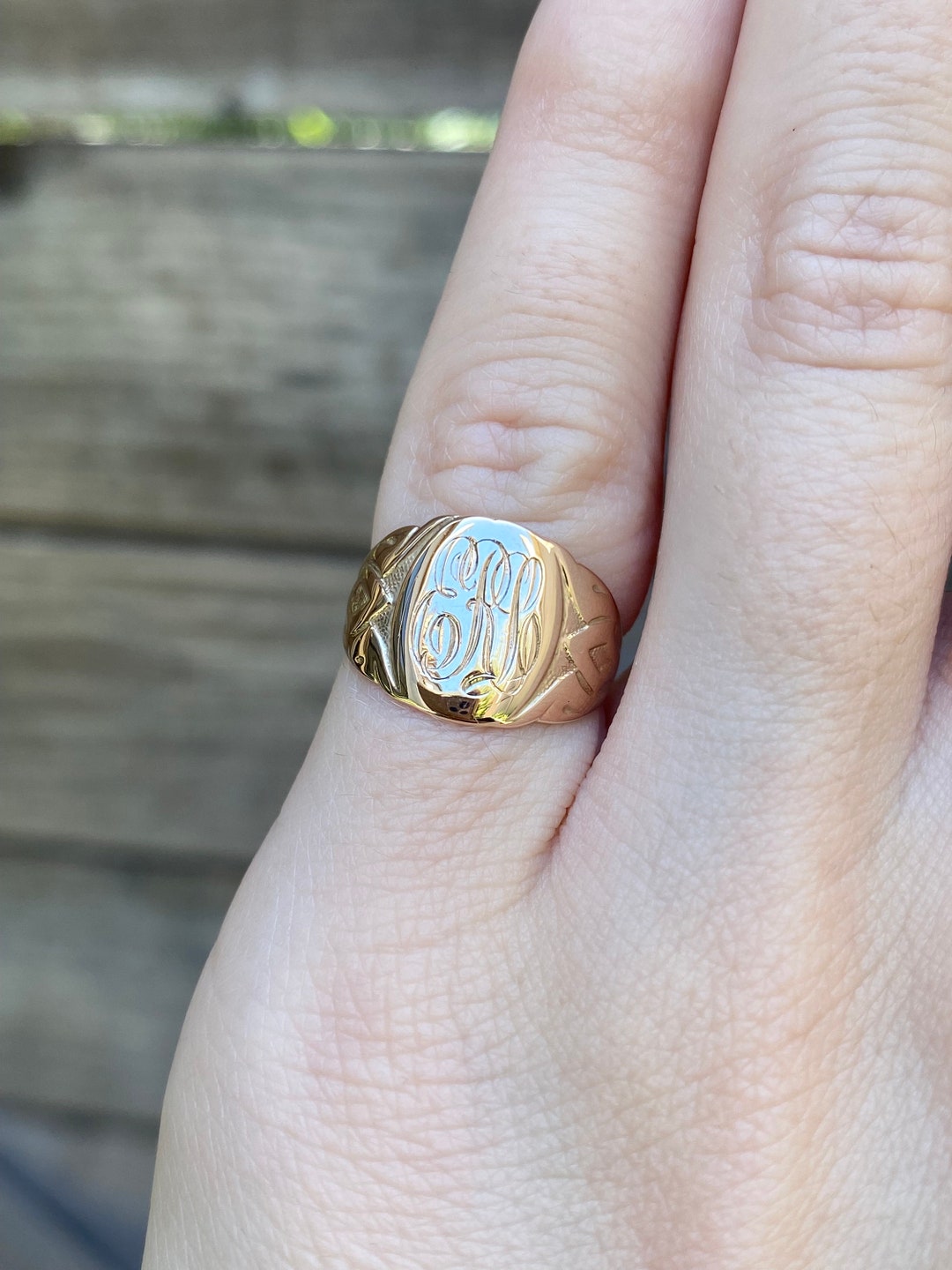 10k Yellow Gold deals Sunflower Signet