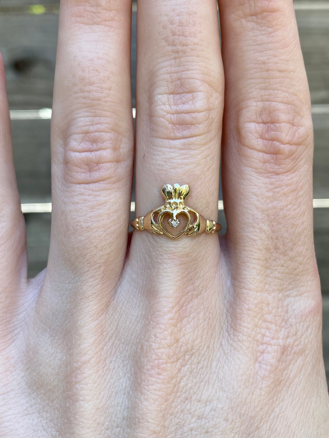 Vintage Solid 10k Yellow Gold Clear Sapphire Claddagh Ring Size 6.75 ...