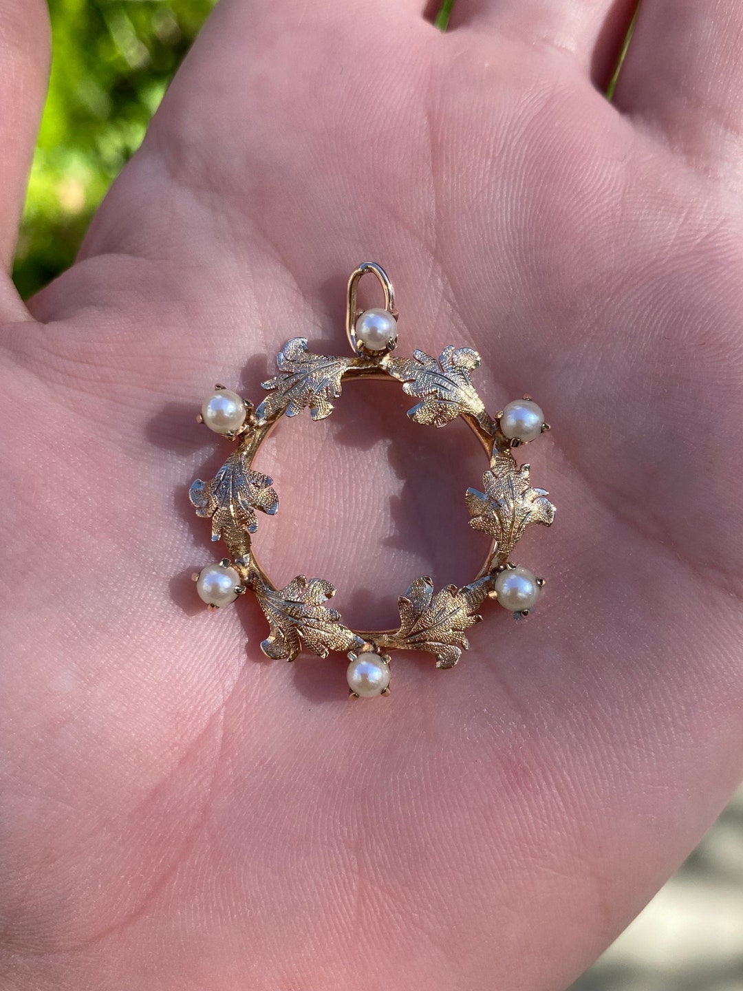 Vintage Solid 14k Yellow Gold Leaf & Pearl Circle Pin Conversion Charm ...