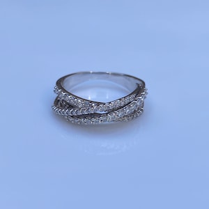 Solid 14k White Gold Criss Cross Clear Sapphire Ring Band Size 7.5 Fine ...