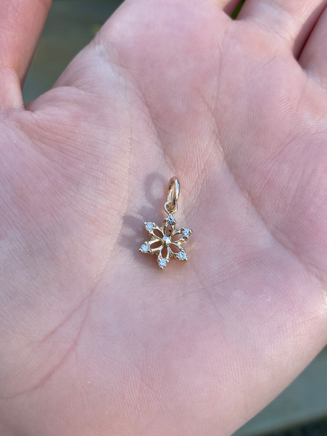 Vintage Solid 14k Yellow Gold Diamond Flower Charm - Fine Estate ...