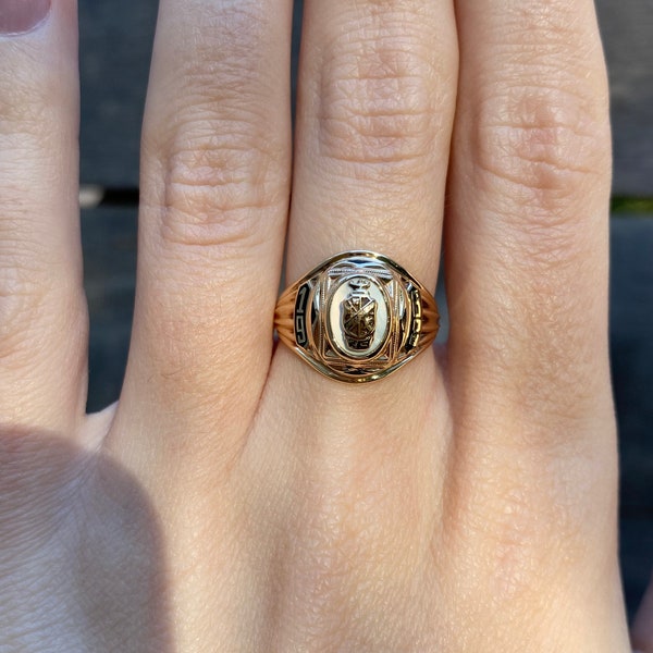 1968 Class Ring - Etsy