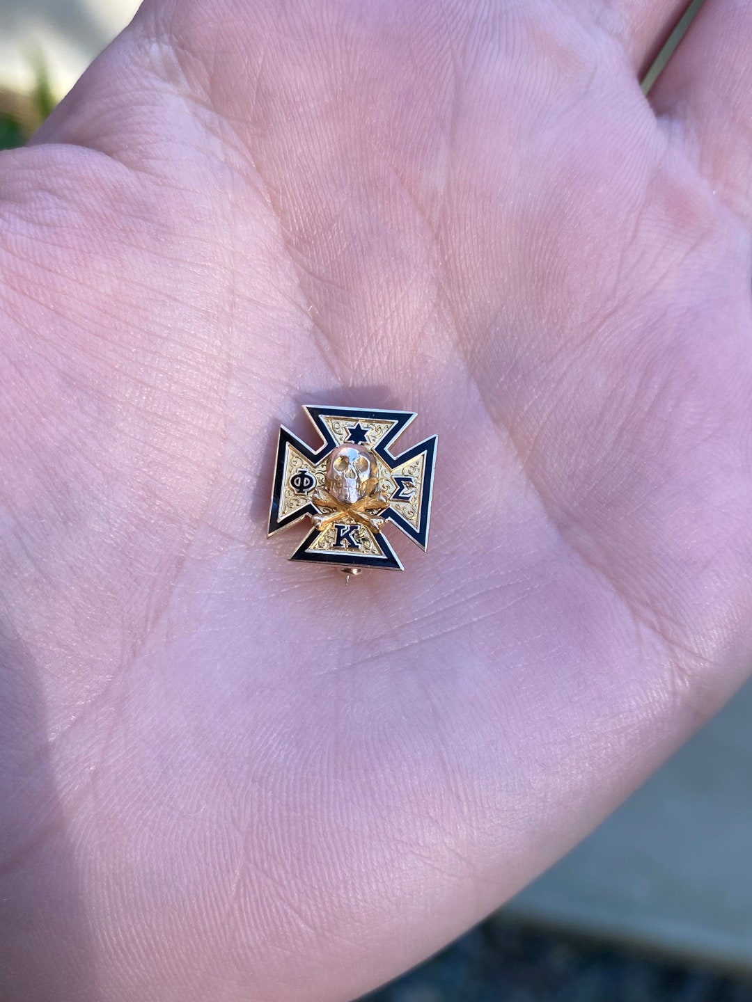 Vintage Solid 14k Yellow Gold Skull and Crossbones Pin - Quality Fine ...