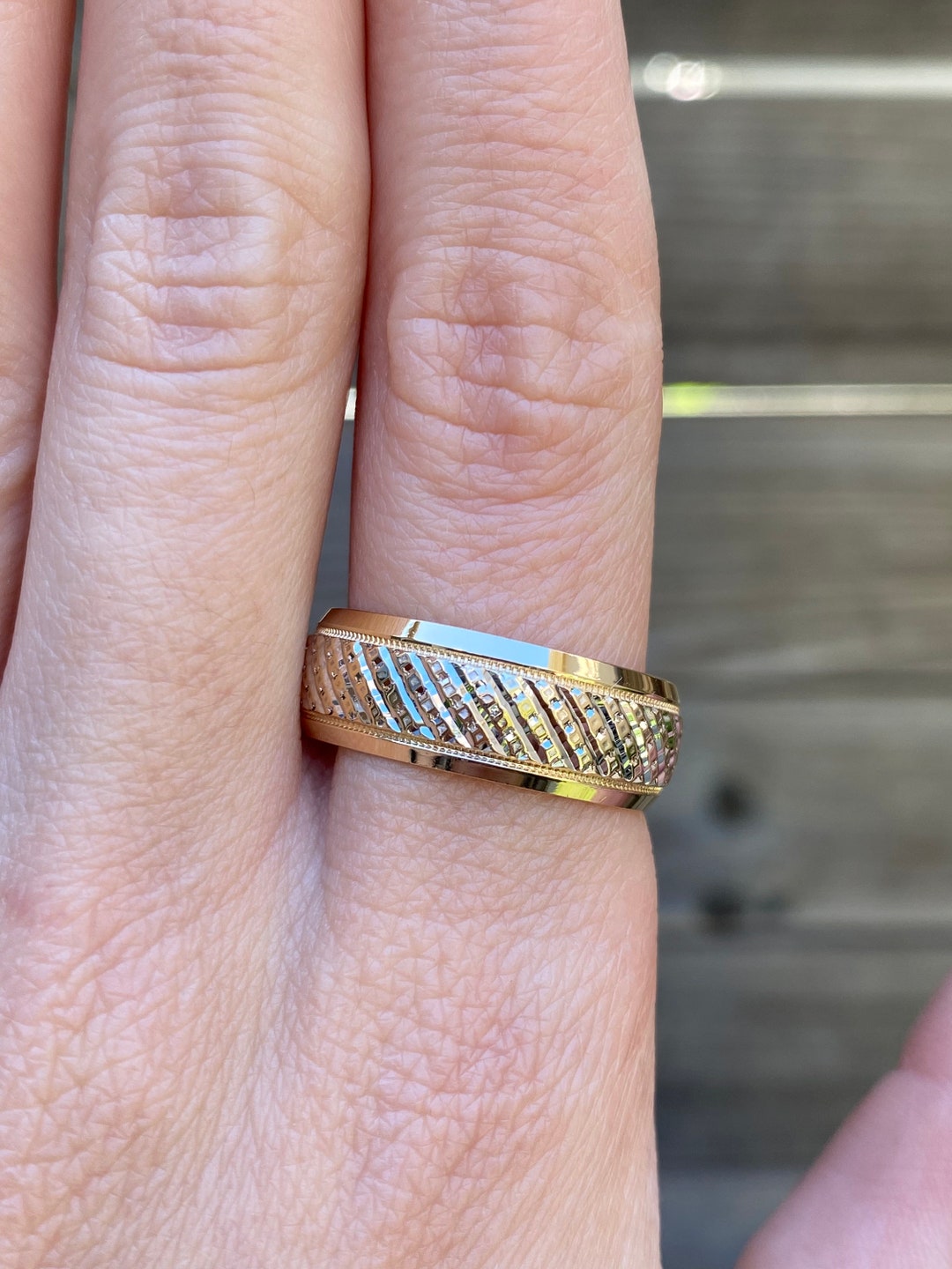 Vintage Solid 14k Yellow Gold Diamond Cut Textured Ring Band - Size 11 ...