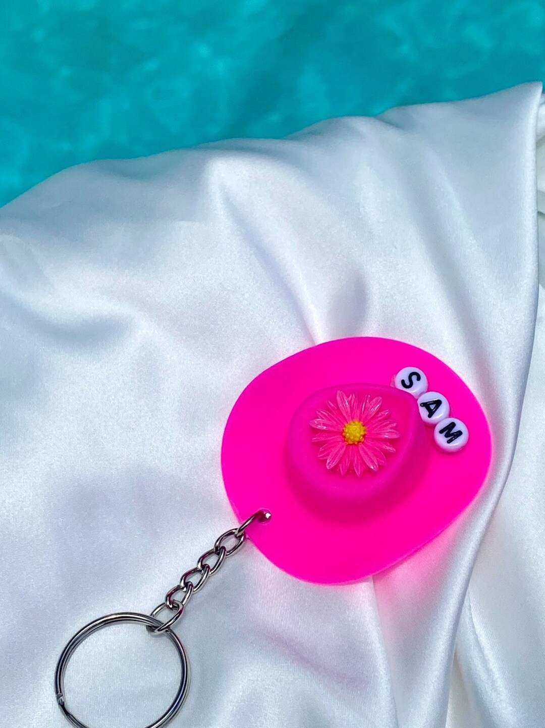 Personalized Custom Pink Flower Cowboy Hat Keychain L Custom Keychain ...