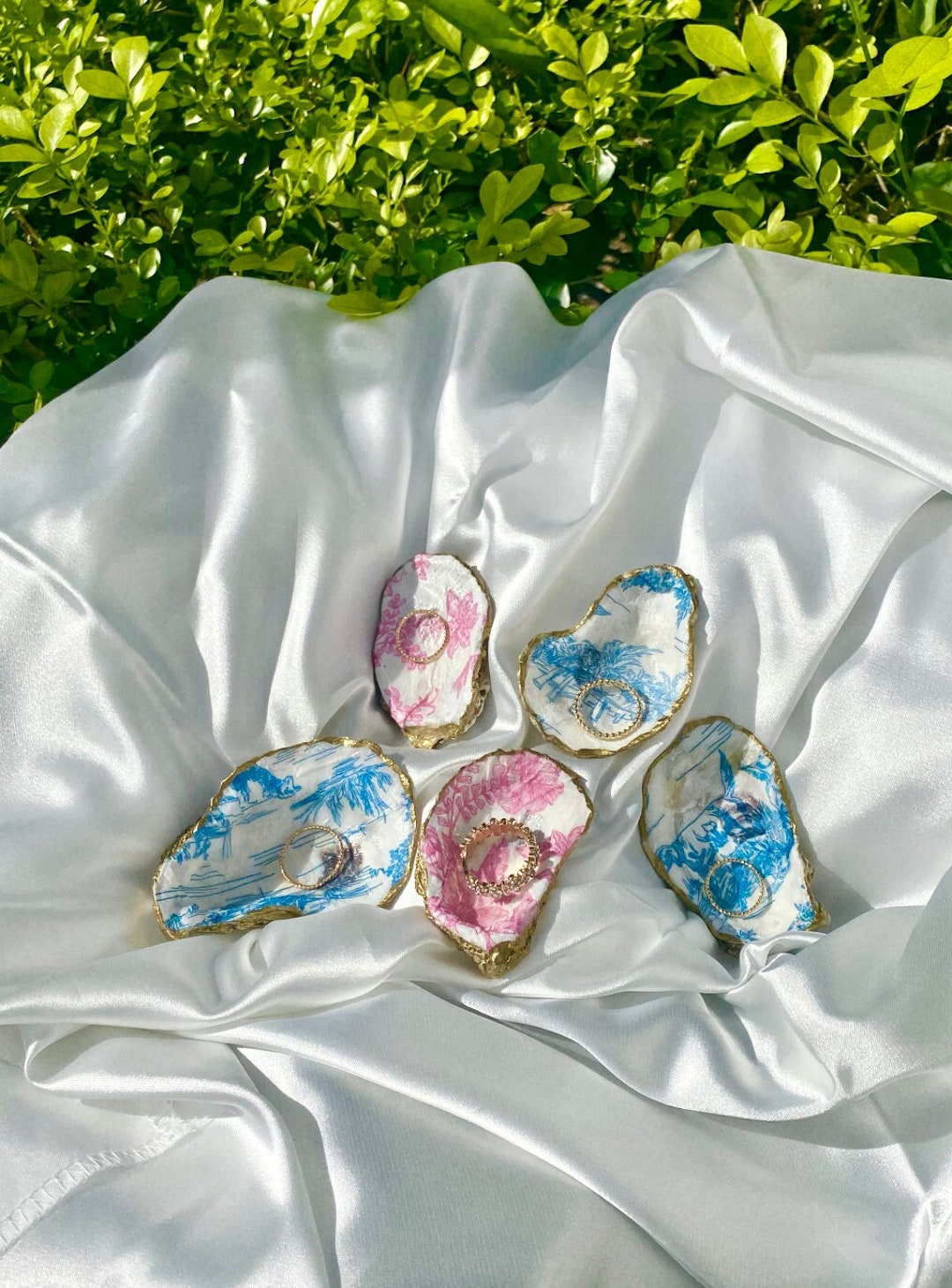 Gold Oyster Toile Trinket Dishes Home Decor L Oyster Toile Ring Dishes ...