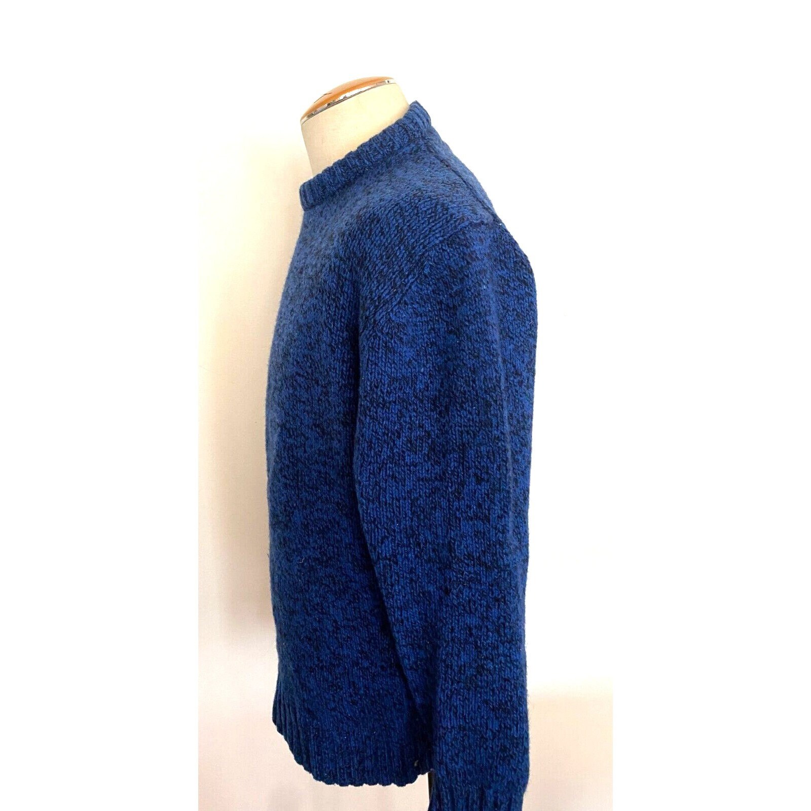 Vintage Woolrich Thick Luxurious Blue Wool Blend Chunky Knit Crew Neck ...