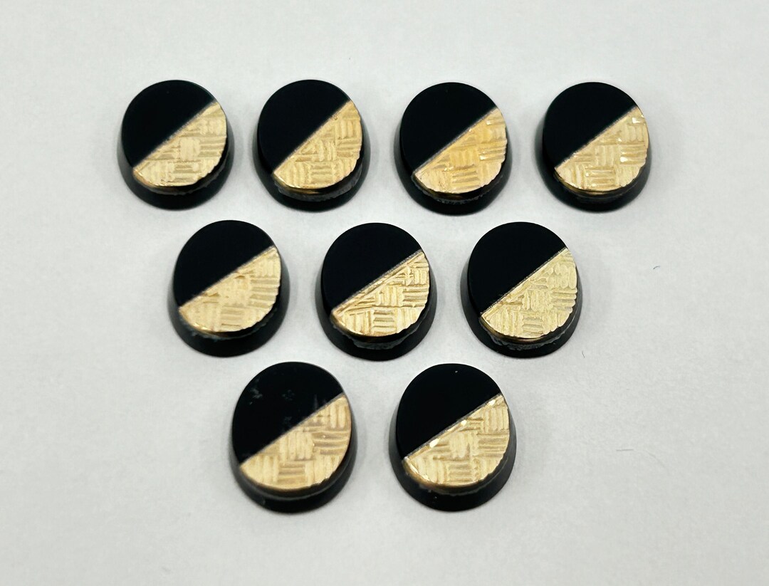 Onyx Oval Shape SBBT (single Bevel Buff Top) With 9ct Gold Debossed ...