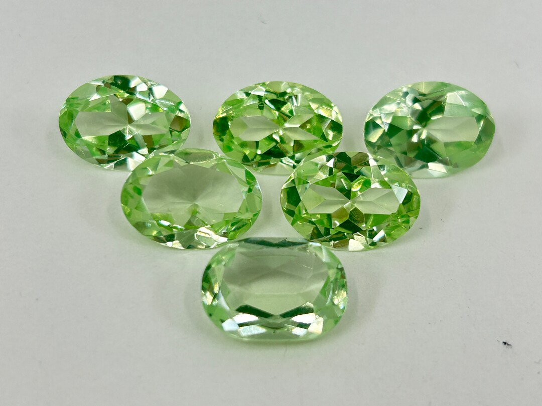 Peridot Synthetic Corundum Oval Shape Faceted Loose Gemstones in ...
