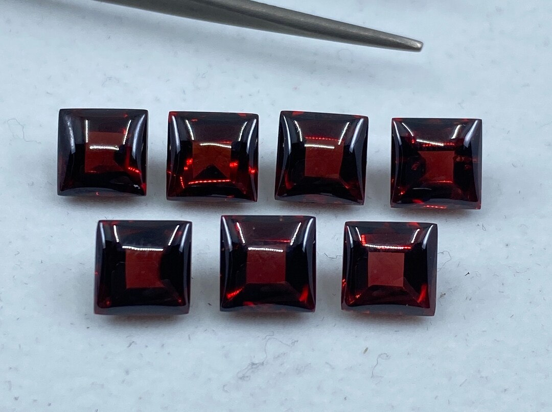 Garnet (mozambique) Square Buff Top Loose Gemstones in 6mm, 7mm & 8mm ...