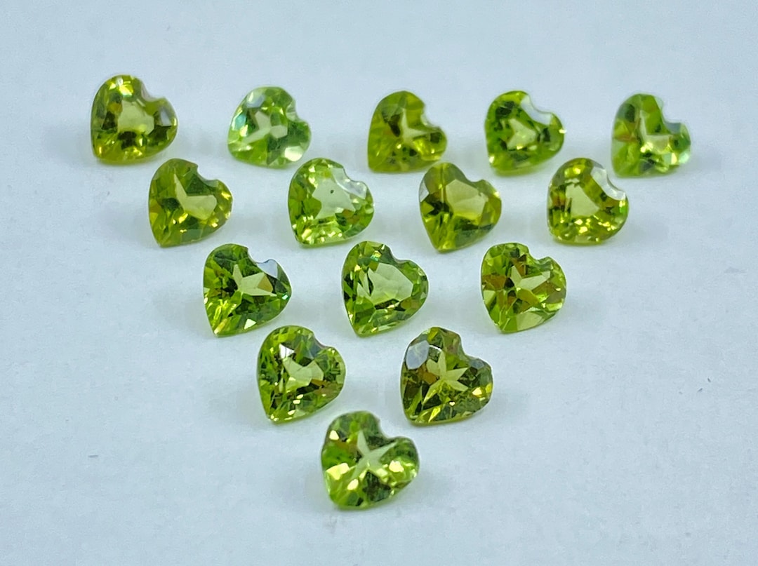 Peridot Faceted Heart Shape Loose Gemstones in Sizes From 3mm to 8mm ...
