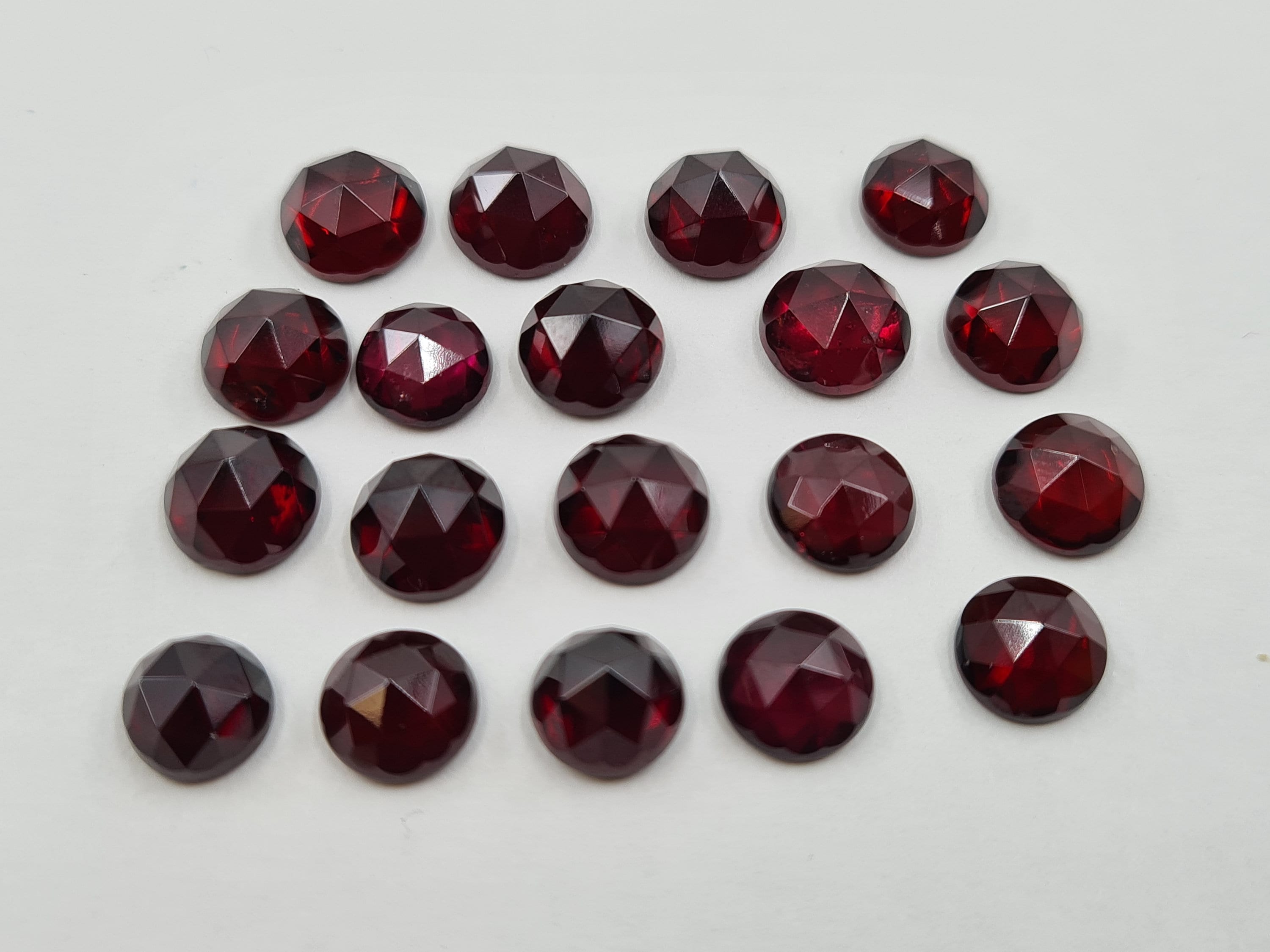 Rhodolite Garnet Rose Cut Gemstones (Round) 4-6mm The, 40% OFF