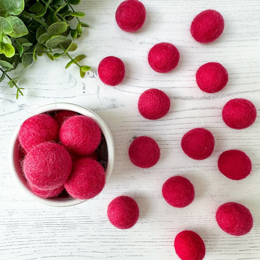 Felt Balls in Magenta - Pom Pom's - Wholesale - Bulk - for Craft ...