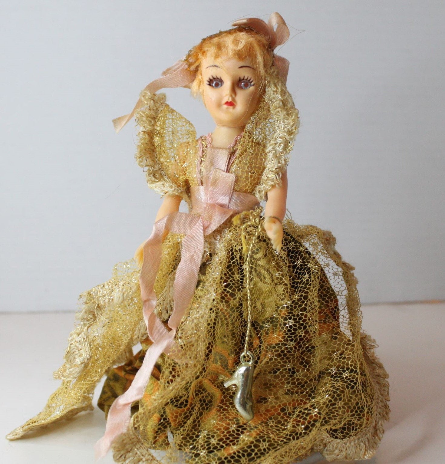 Vintage 1960s Cinderella Sleepy Eye Doll - Etsy