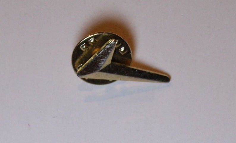 Vintage Goldtone Checkmark Lapel Pin - Etsy