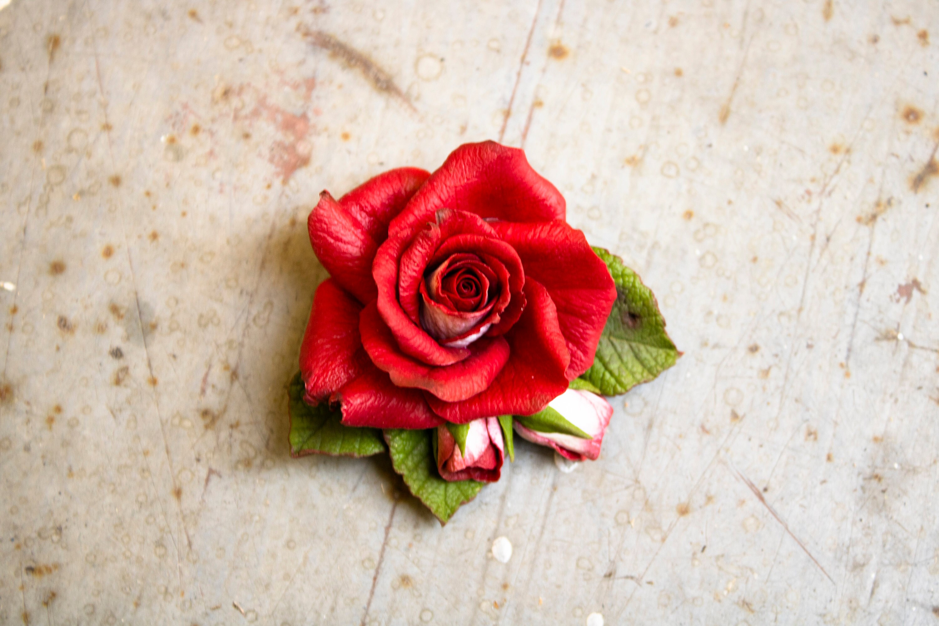 Broche rose faite à la main broche rose rouge Brindabella - Etsy France