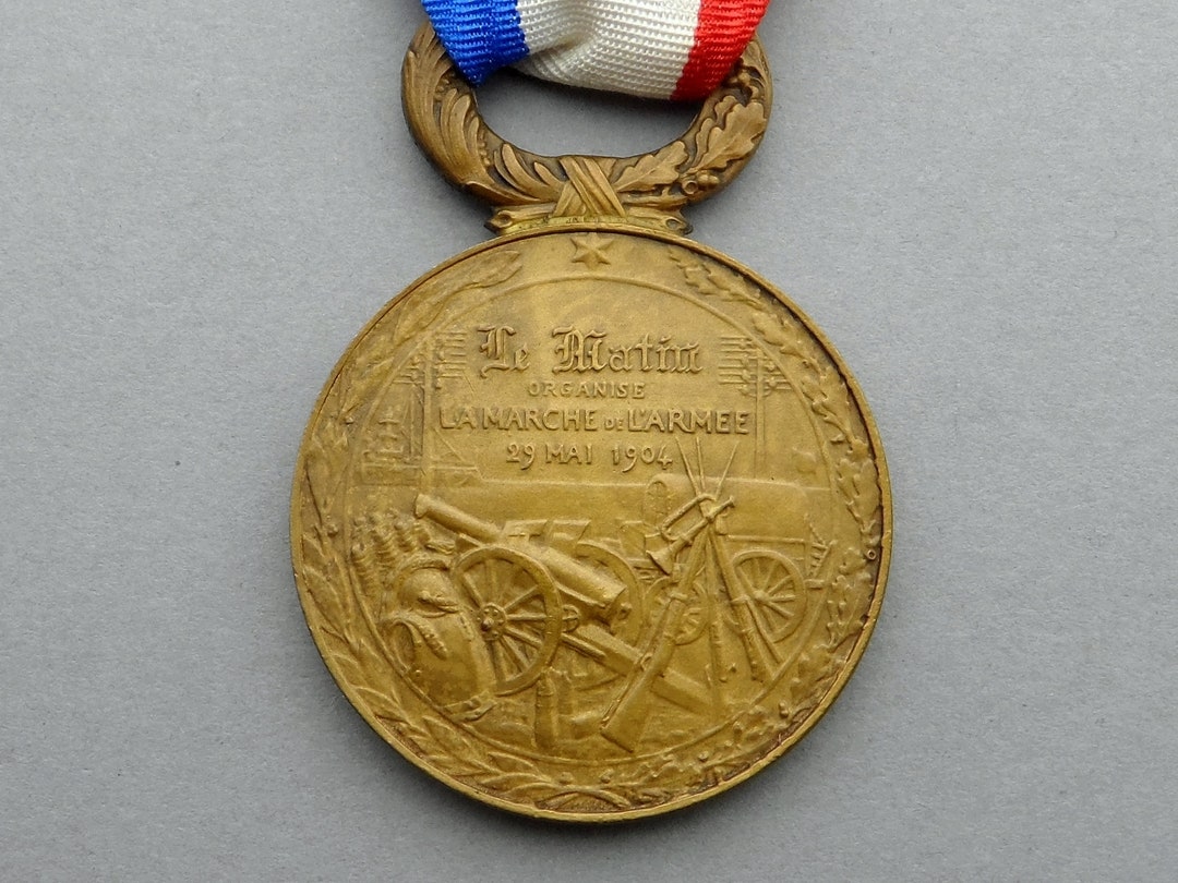Army, Armor, Rifle, Cannon, Bayonet. French Antique Medal 1904. Pendant ...