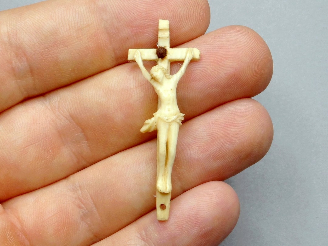 Crucifix, Christ. Antique Religious Large Bone Pendant. for Cross. - Etsy