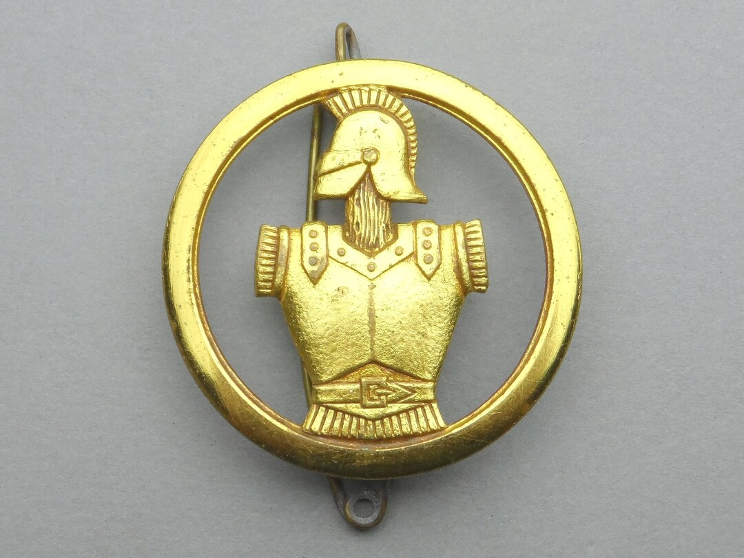 Armor & Helmet. Engineering. Ancient Military Badge. French Army. Beret ...