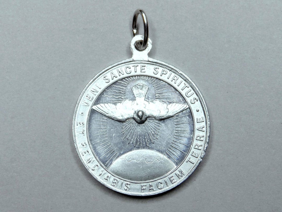 Veni Sancte Spiritus Medal