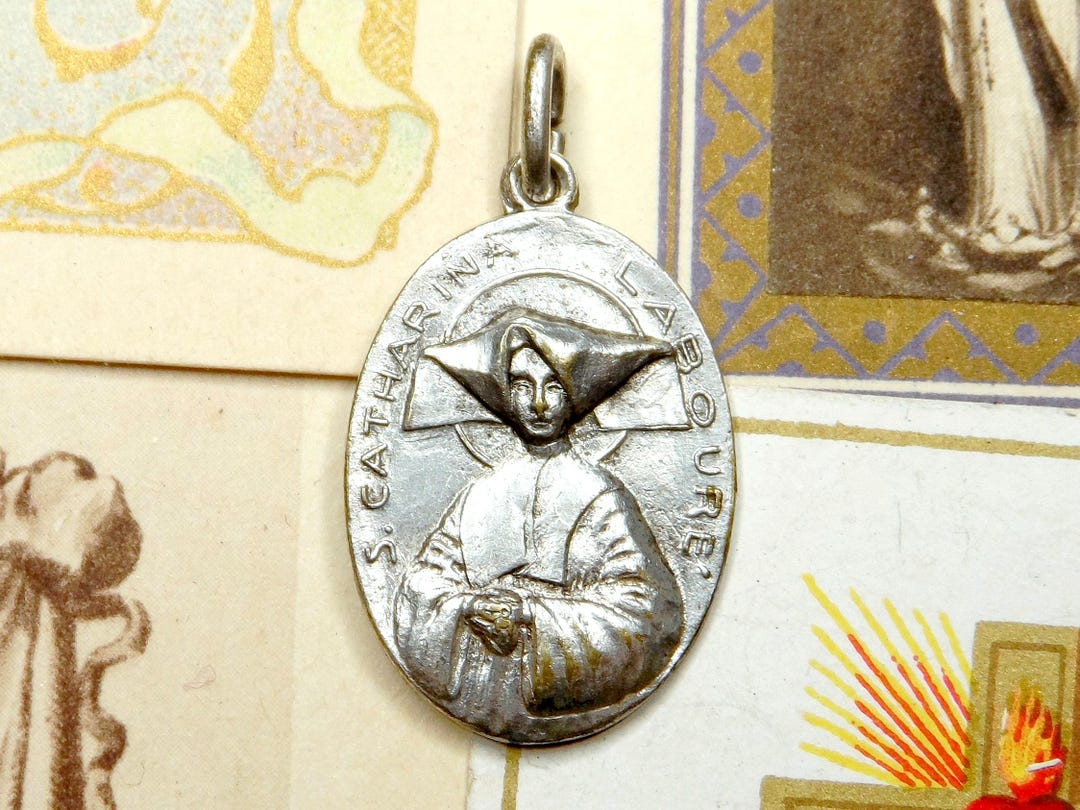 Saint Catherine Laboure, Marian Visionary. St Mary Miraculous Medal ...