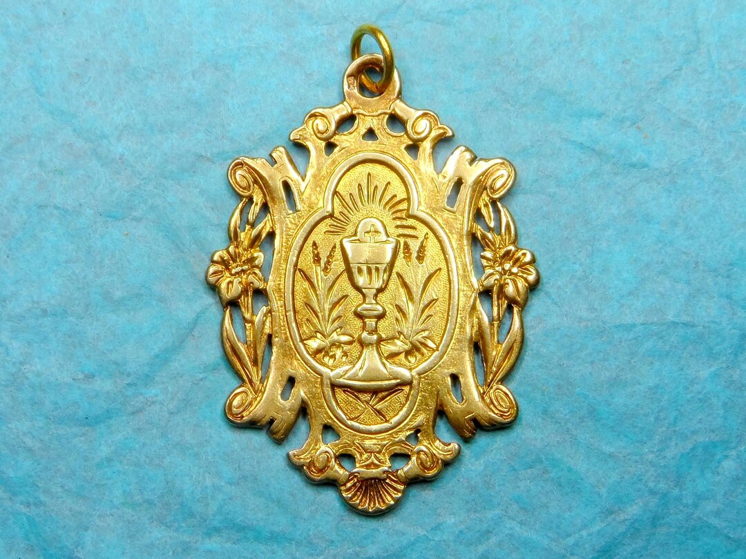 Chalice, Eucharist, First Communion. French Antique Religious Large Pendant. Gold Plating Medal ...
