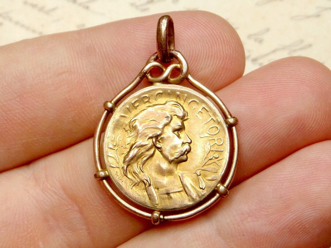 Vercingetorix. Celtic Warrior. French Antique Gold Filled - Etsy