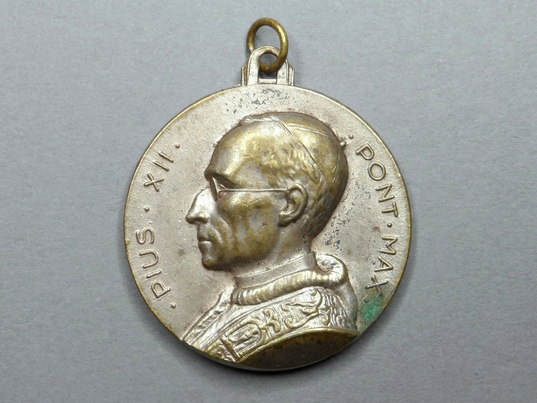 Pope Pius XII, Saint Virgin Mary. Antique Religious Pendant. - Etsy