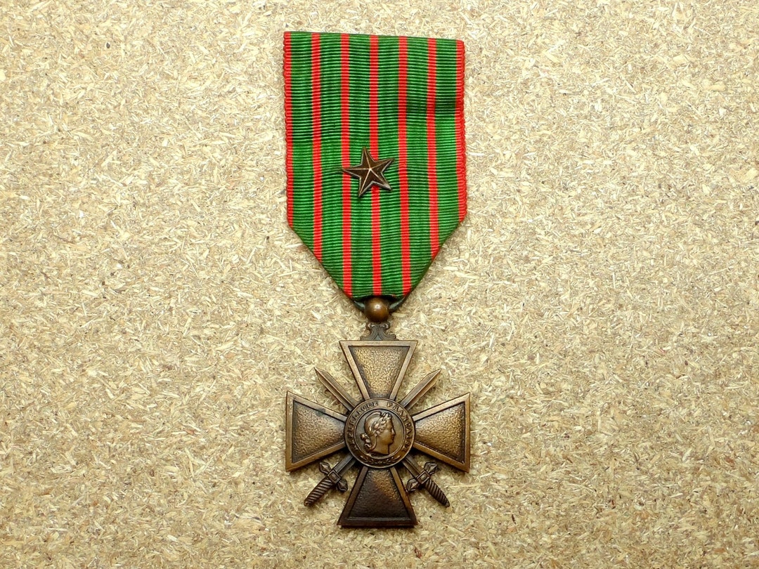 WWI War Cross. Antique French Medal With Ribbon and Bronze Star. 1914 ...