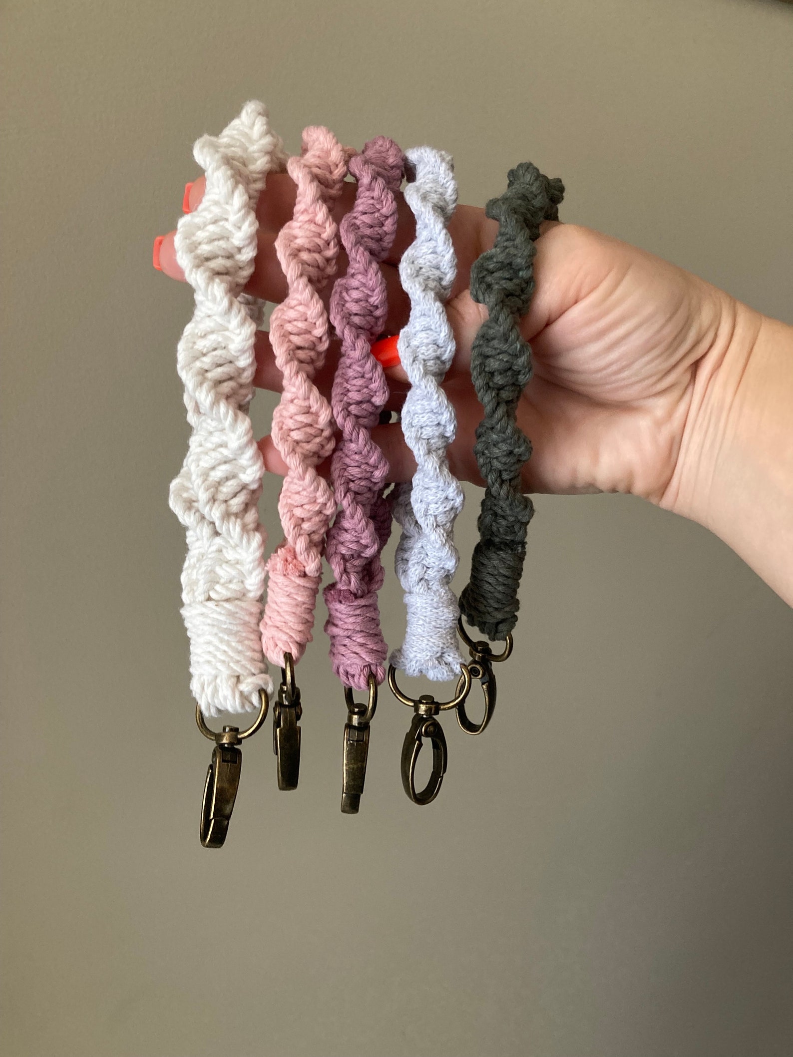 Macrame Spiral Keychain Macrame Wristlet Key Holder Hand Knotted ...