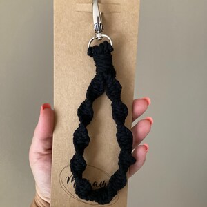 Macrame Spiral Keychain| Macrame Wristlet| Key Holder| Hand Knotted ...