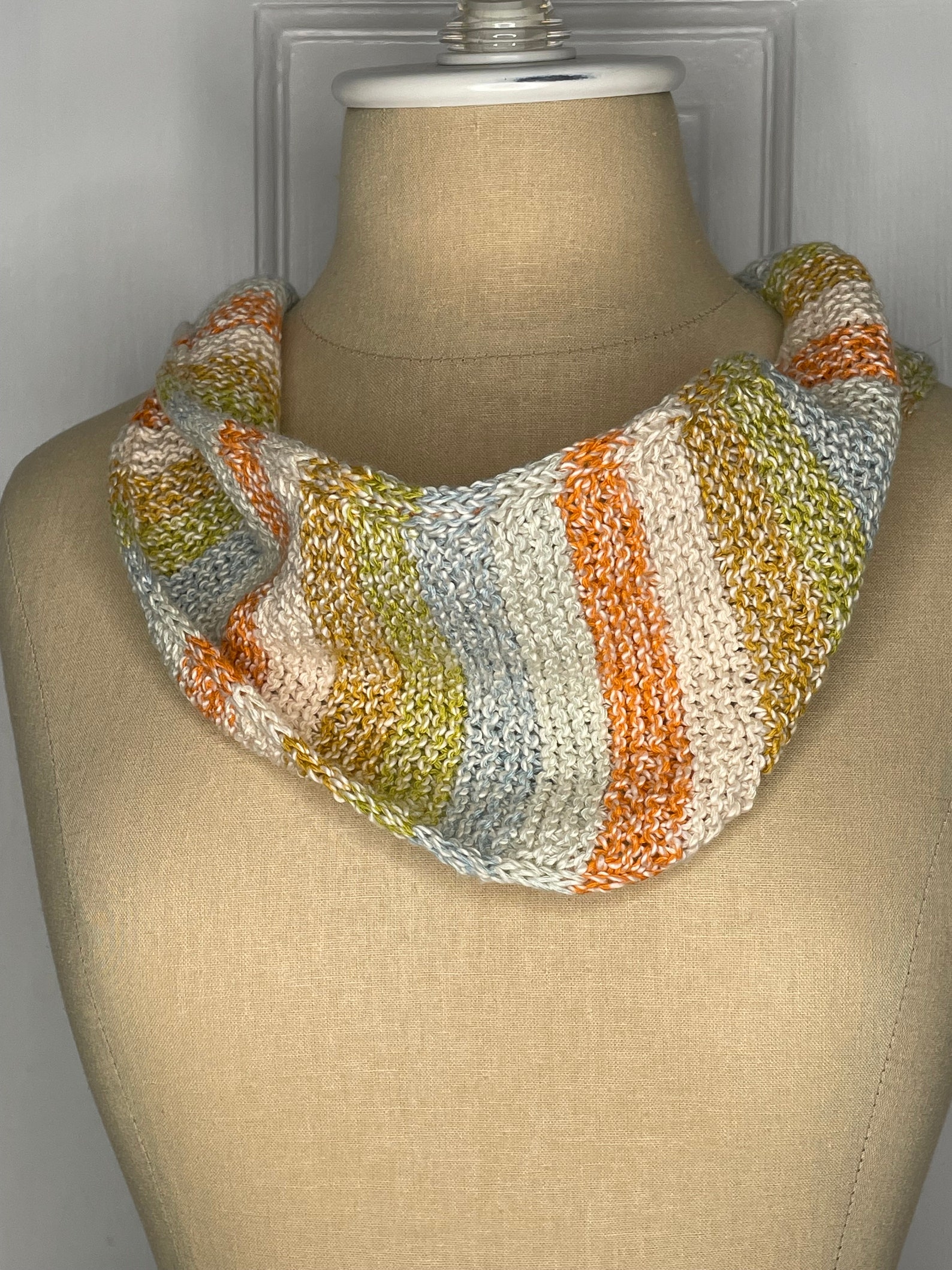 Croissant Neck Scarf - Etsy