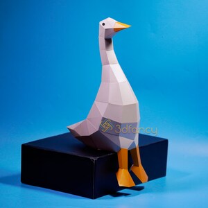 Low Poly Goose Sit 3D Papercraft PDF, SVG Template for Creating 3D ...