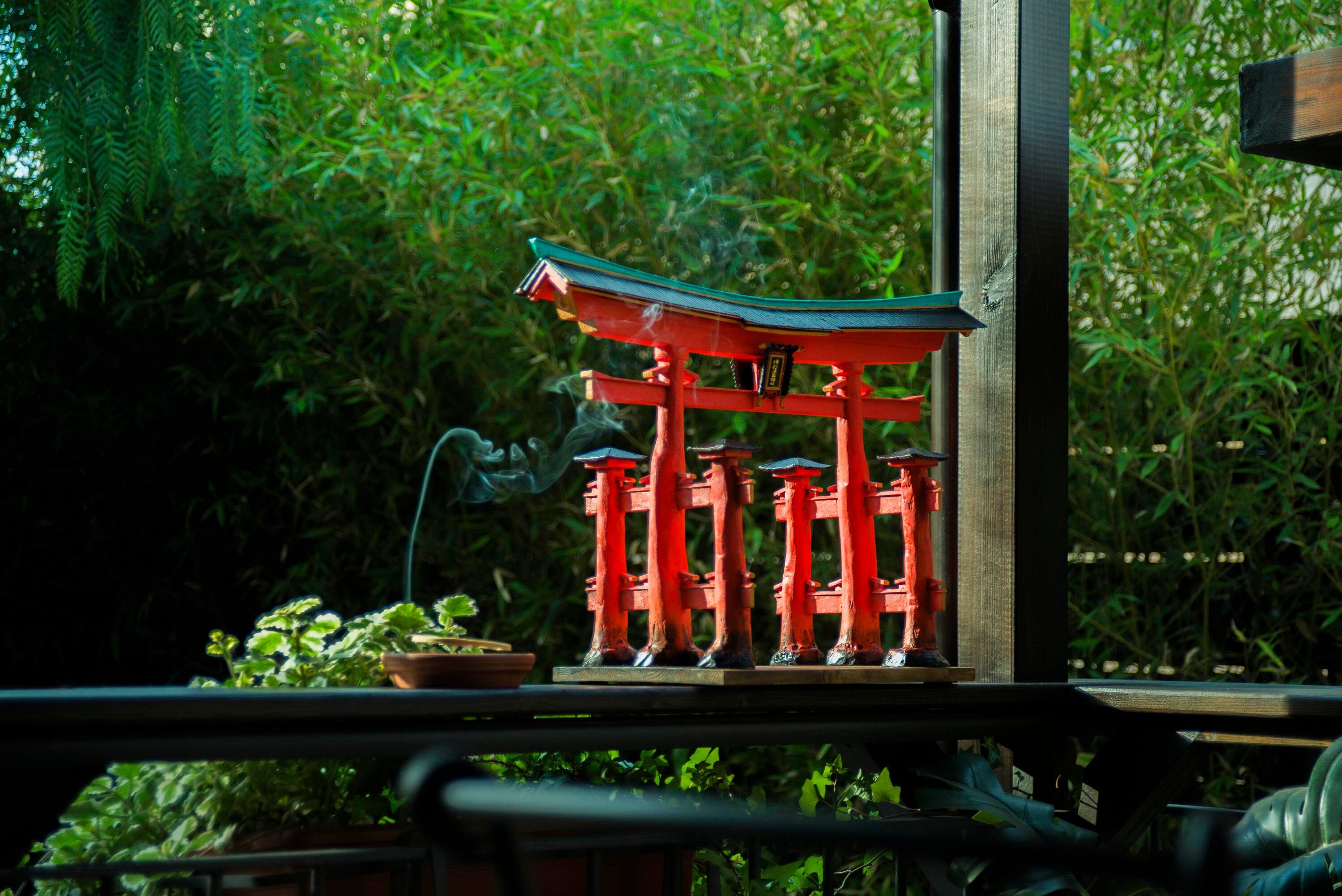 Floating Torii Gate, Japan Red Shrine, Shintoism, Japanese Folk ...